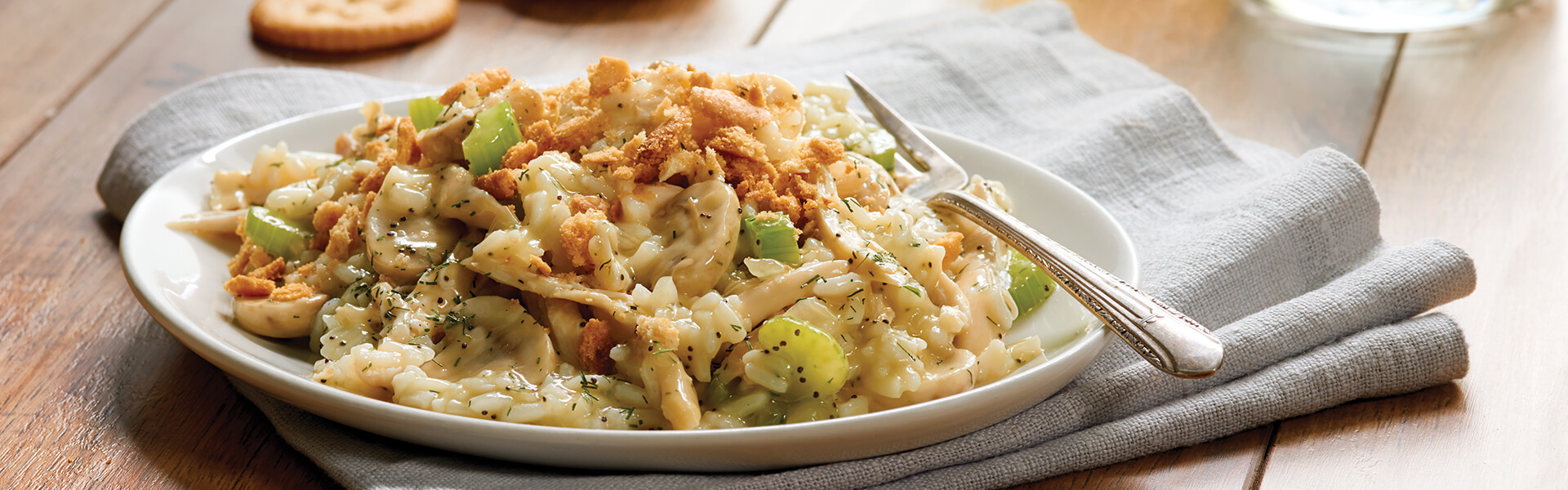 Creamy Chicken and Rice Poppy Seed Casserole | Minute® Rice